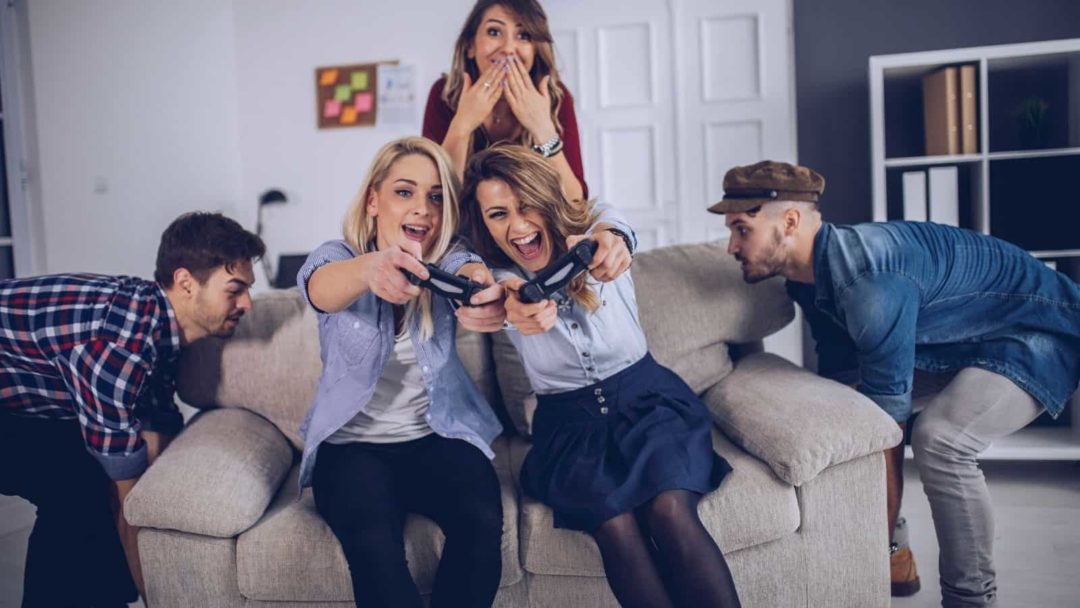 14 Interesting Indoor & Outdoor Hobbies For Teen Boys