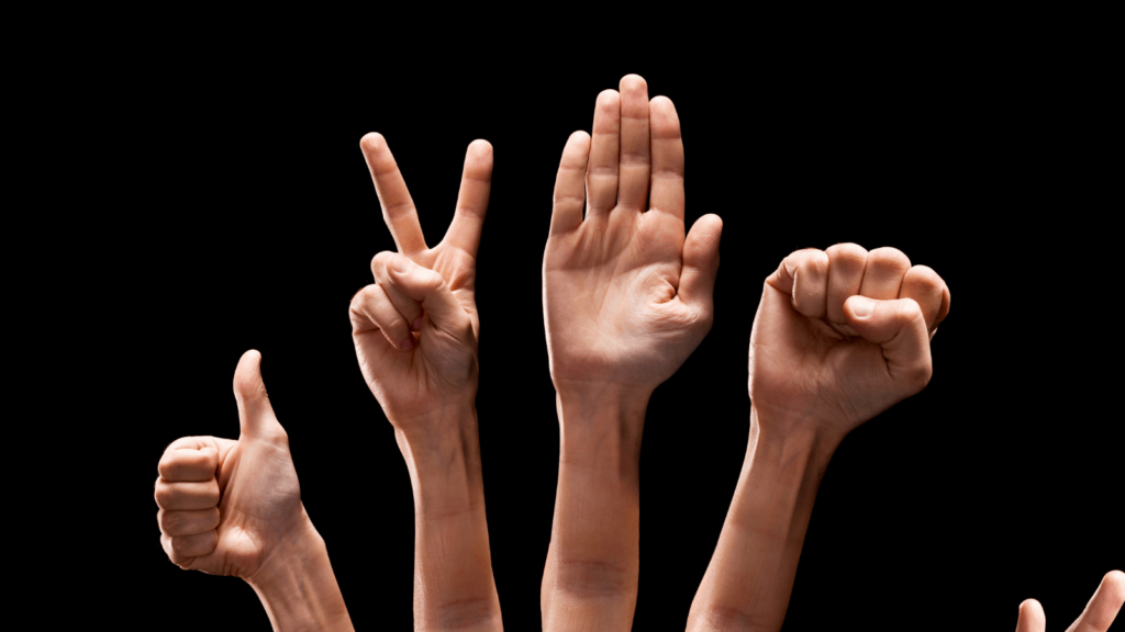 20 Super Fun Things To Do On FaceTime With Friends