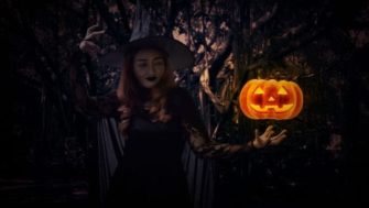 30+ Ghoulish Halloween Party Games For Tweens & Teens