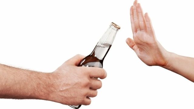 Can You Buy Non Alcoholic Beer Under 21? (Answered!)