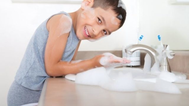 Top 3 Best Face Wash For Teen Boys (All Skin Types)