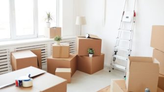 What Age Should You Move Out Of Your Parent's House?