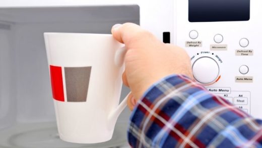 How Long To Boil Water In Microwave? (Answered & Explained!)