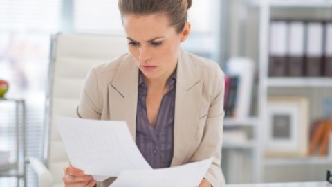 Does Chegg Notify Your School? Answers & Tips