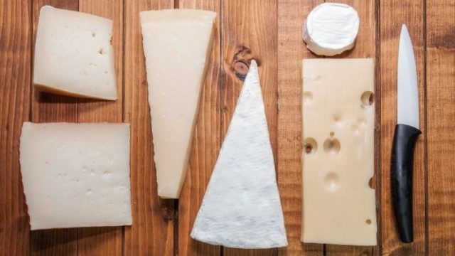 What Type Of Cheese Does Chipotle Use? (Answered!)