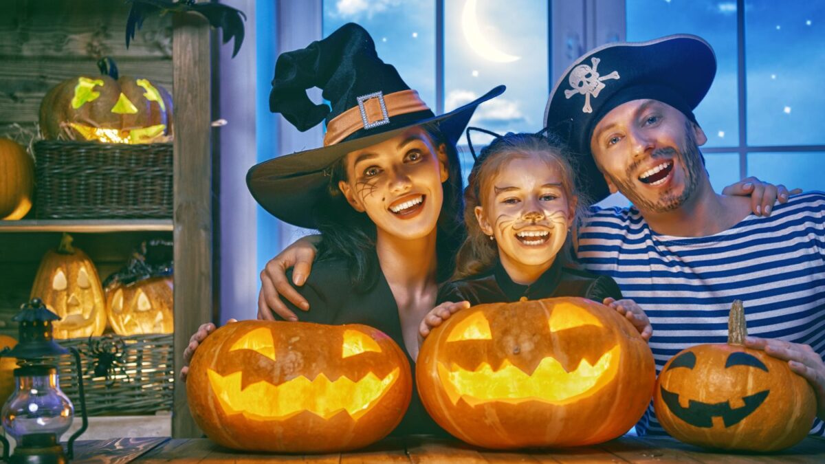 Halloween Charades List (FREE Printable Word Cards)