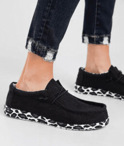 How To Wear Hey Dude Shoes (Tips & Outfit Suggestions)
