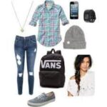 Do Colleges Have Dress Codes? Class, Interview & Party Wear