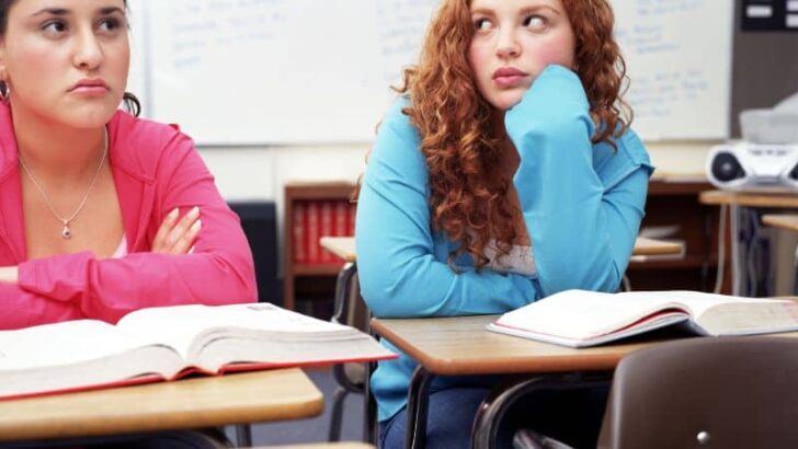 40+ Great Games To Play When Bored In Class (Web & Classic)